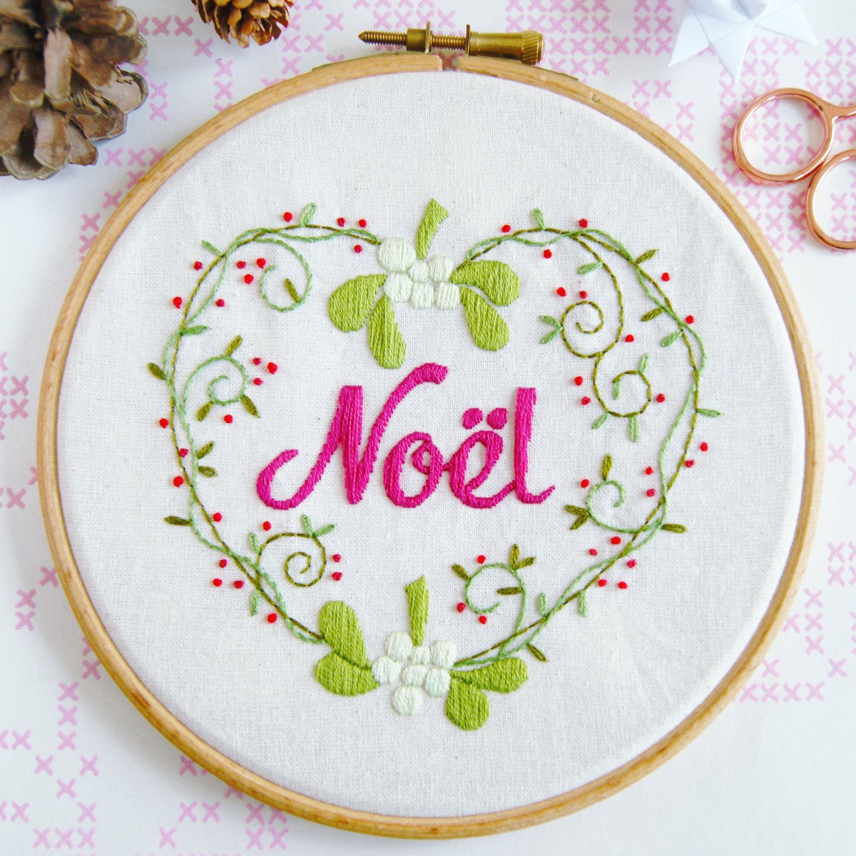Noël Wreath Embroidery Pattern PDF - Payhip