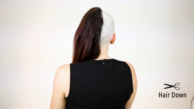 07 - Lady shaves her head bald and smooth - Payhip