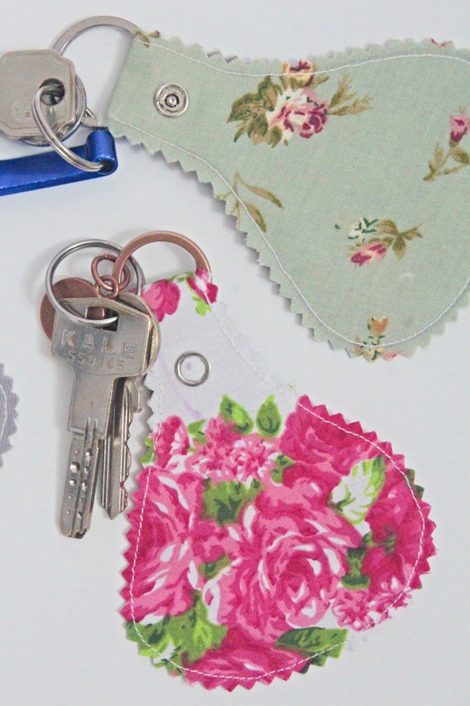 Fabric keychains Sewing Pattern - Payhip