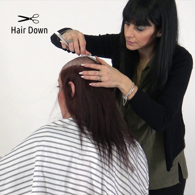 43 - Woman shaved directly with straight razor - Payhip