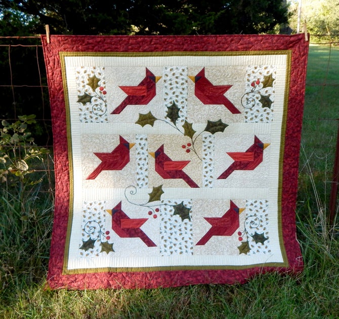 Winterberry Cardinals Instant Download Quilt Pattern - Payhip