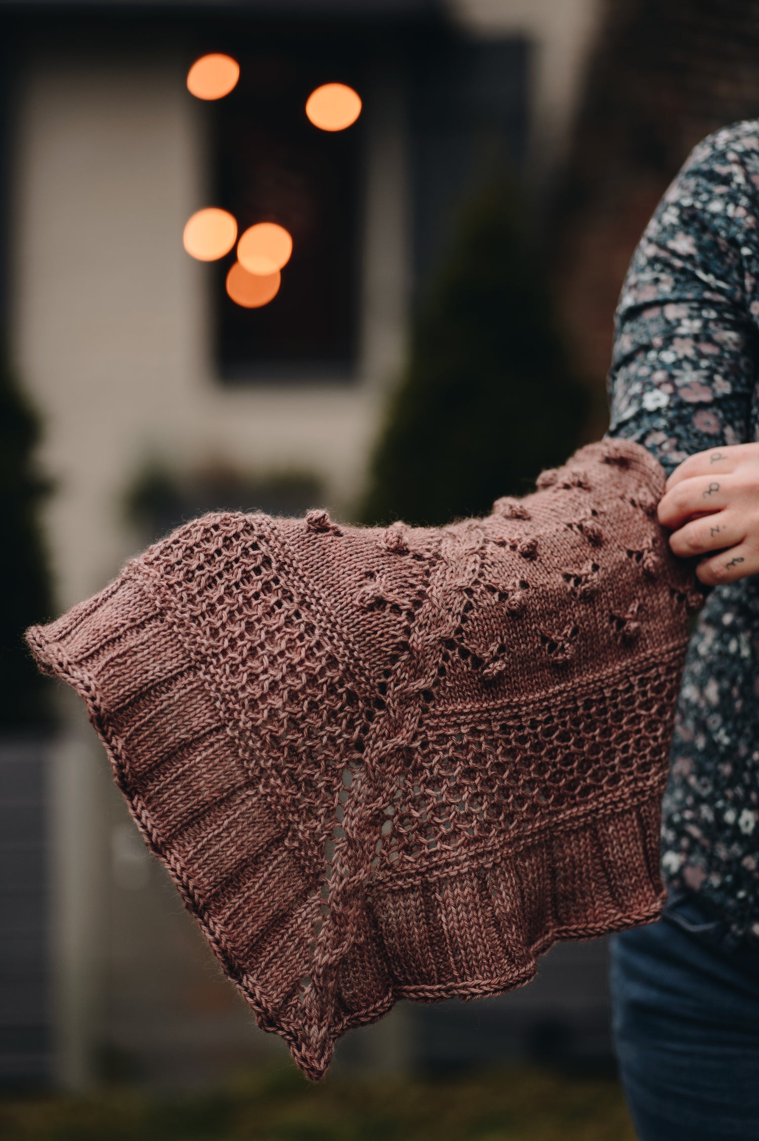 Solstice Rose Cowl - a knitting pattern - Payhip