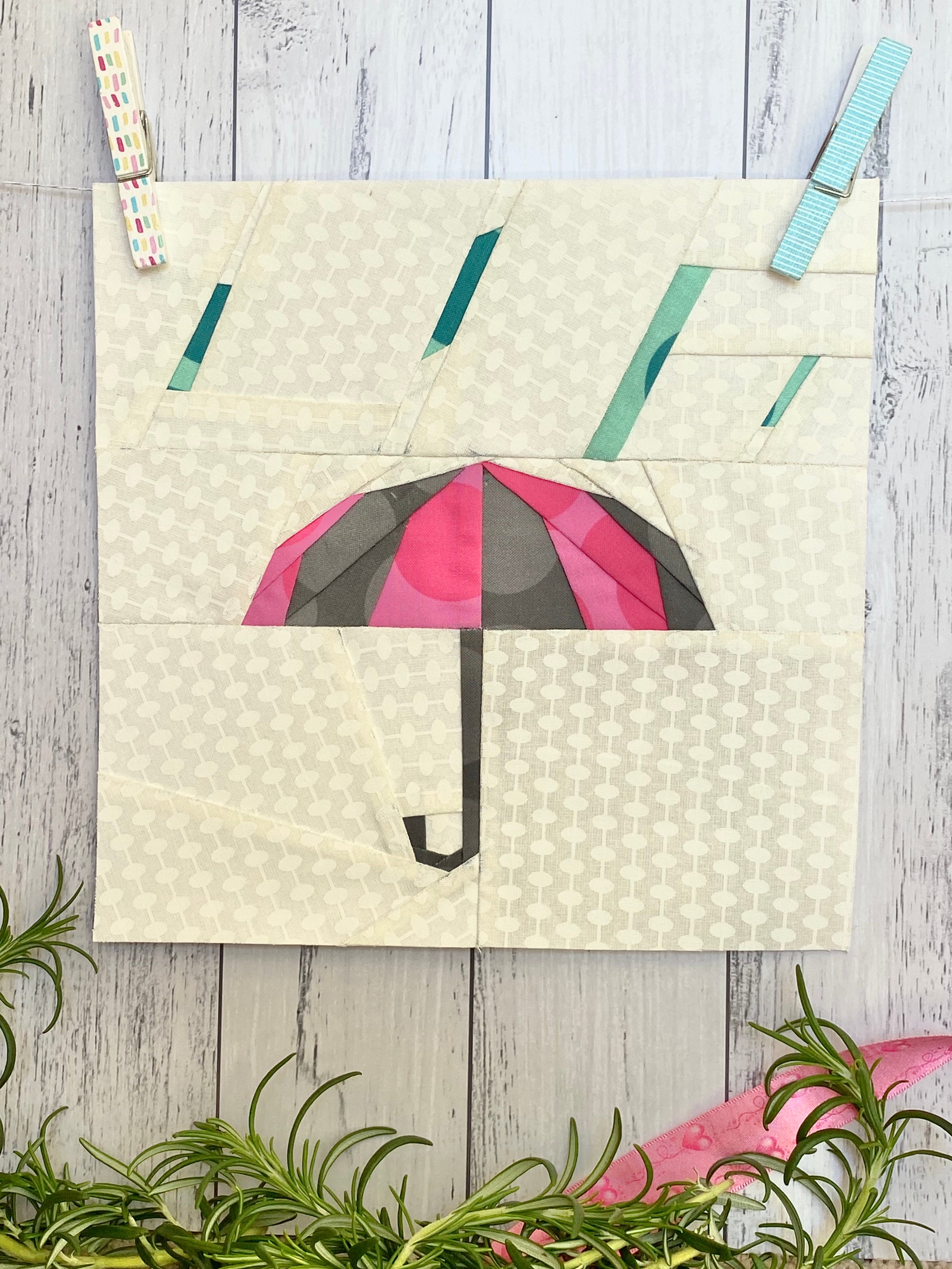 Cute Scrappy Umbrella Paper Piece Quilt Pattern