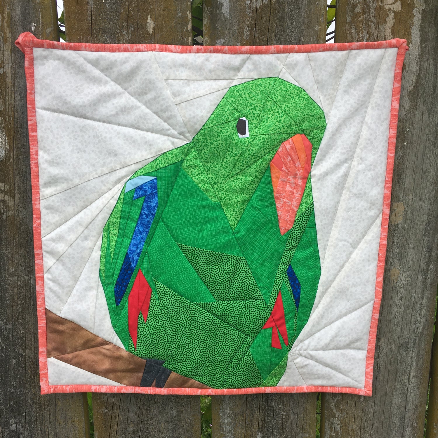 Male Eclectus Parrot Quilt Pattern