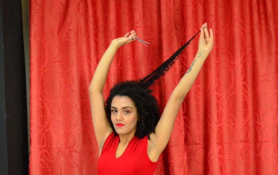 Luisa-9 Curl Removal System Close Angle - Payhip