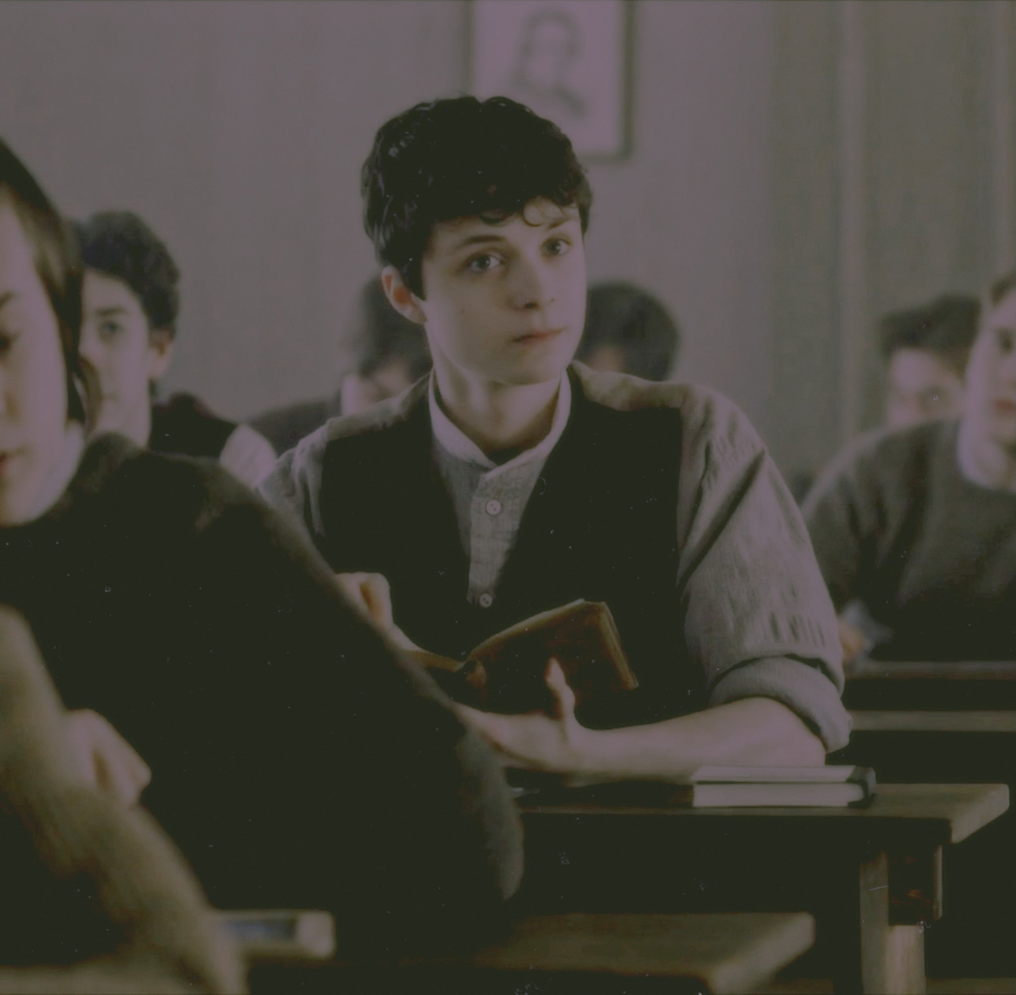 Gilbert to Hot Girl Bummer After Effects Project File - Payhip