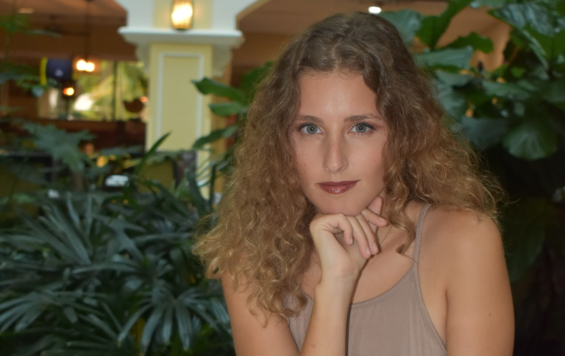 Aquarius Entertainment HP - Payhip