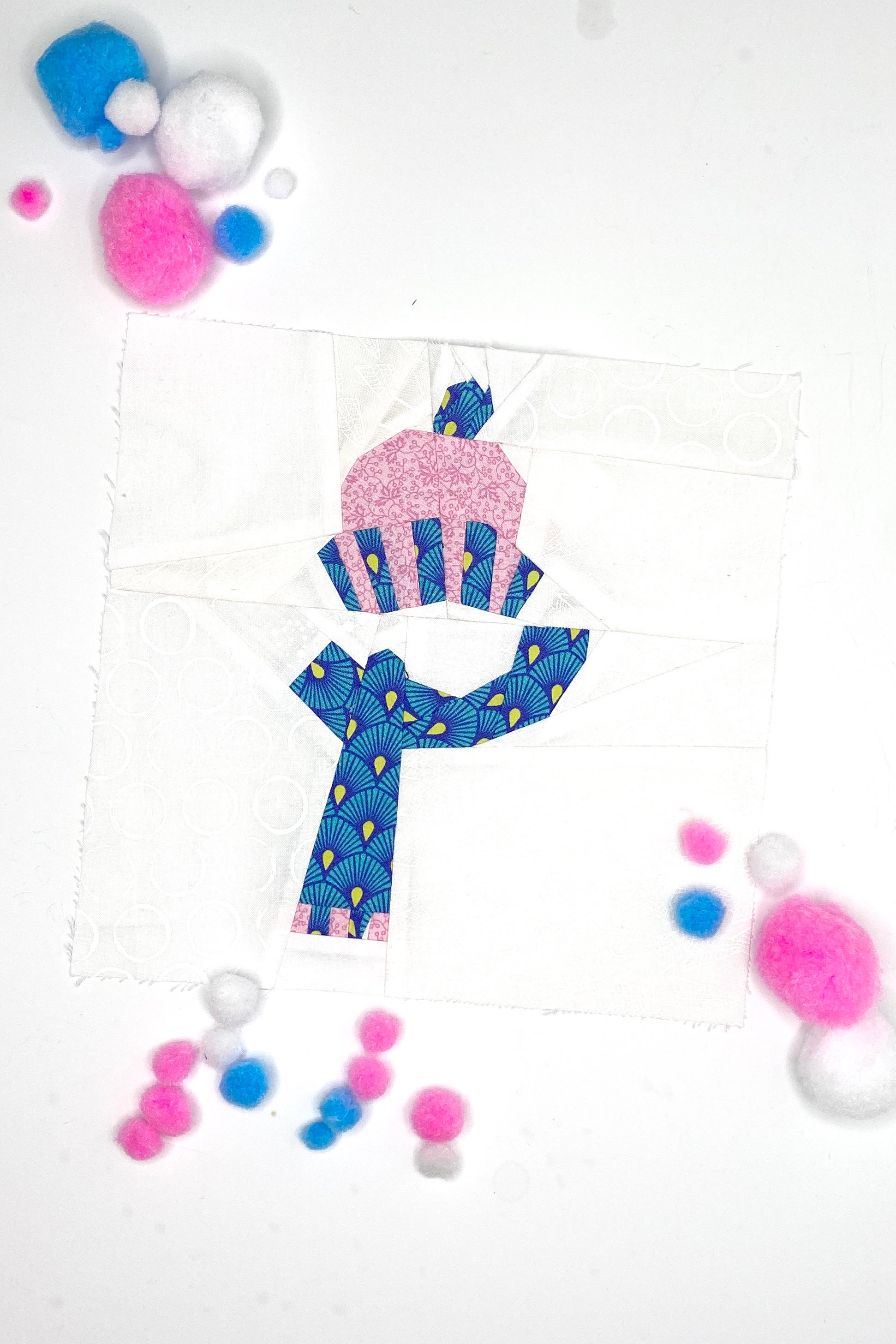 Hat and Scarf Paper Pieced Quilt Block Pattern