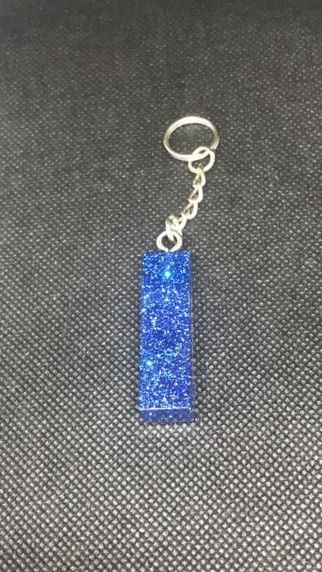 LETTER I KEYCHAIN - Payhip