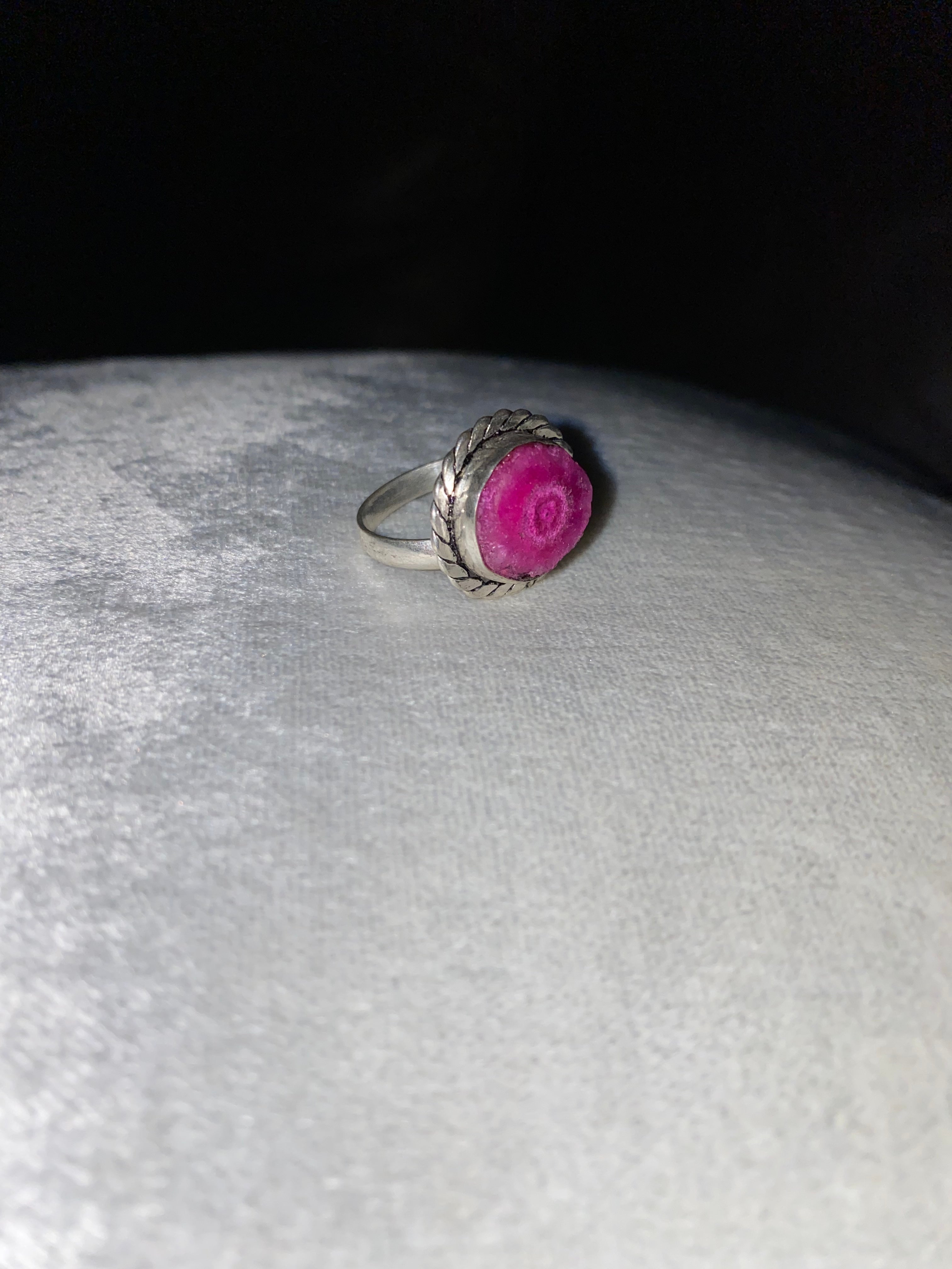 Pink Stone Fashion Ring- size: adjustable - Payhip