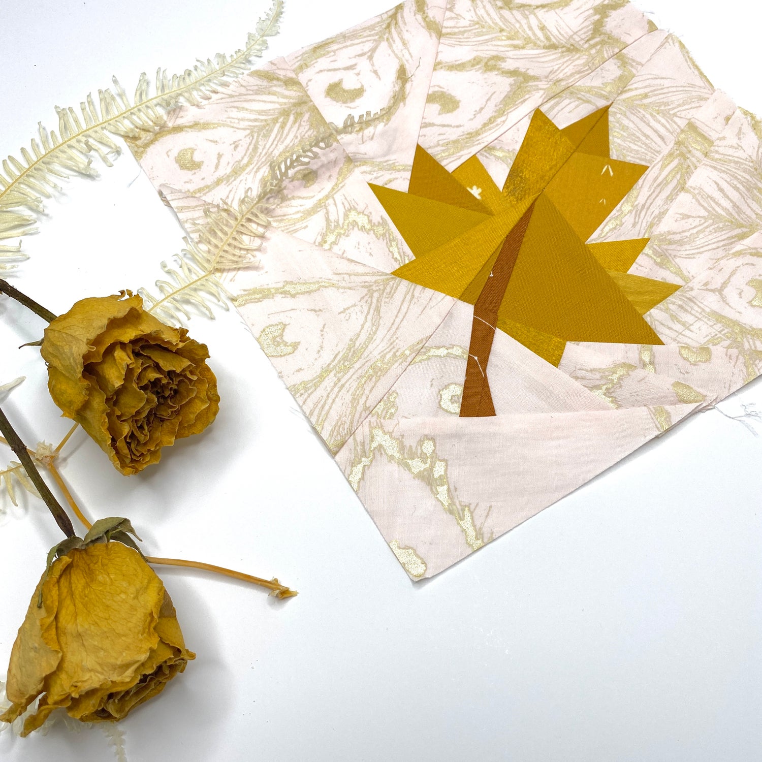 Autumn (or Fall) Leaf Quilt Block Pattern