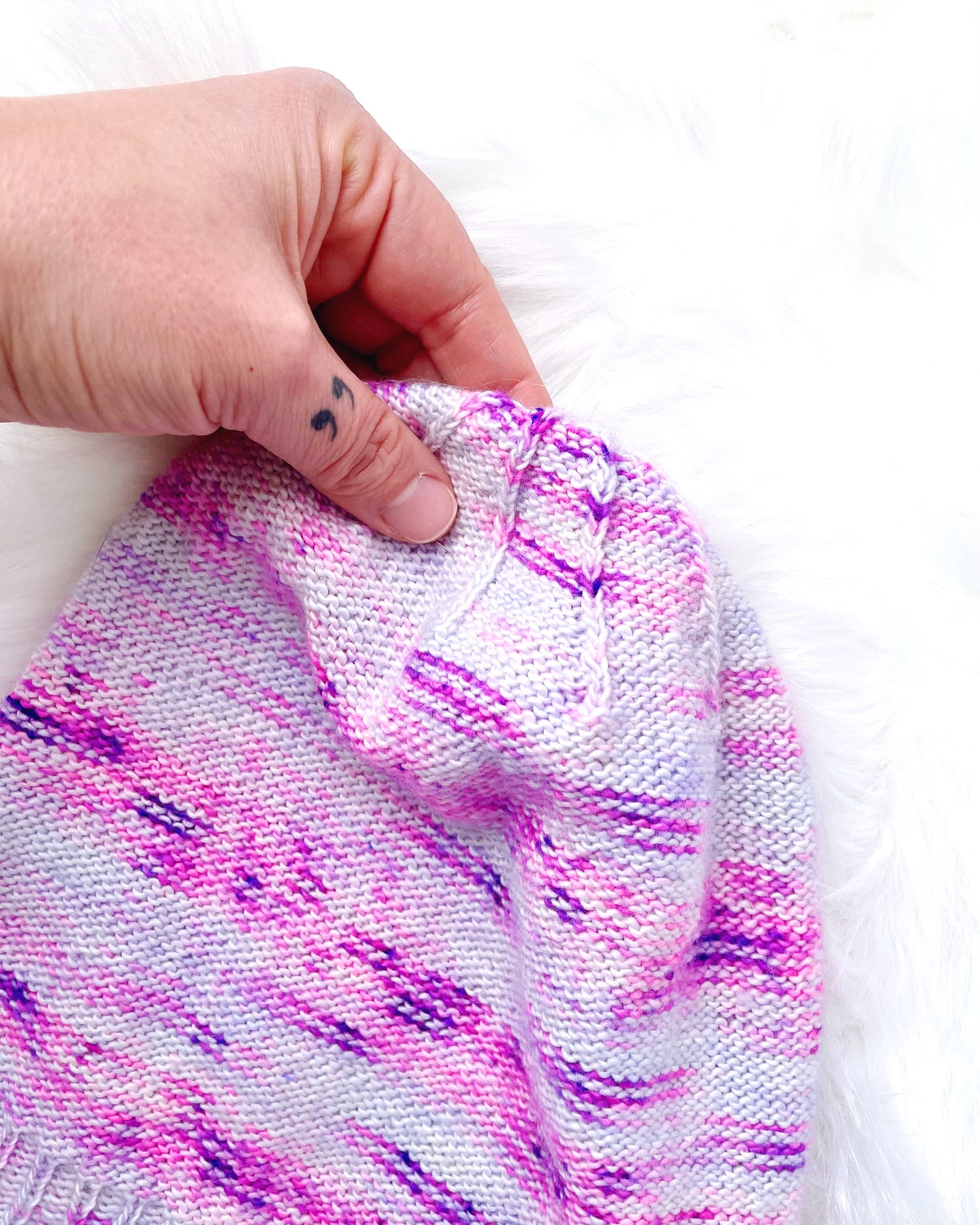 Knitting Pattern • Retrowhirl Hat - Payhip