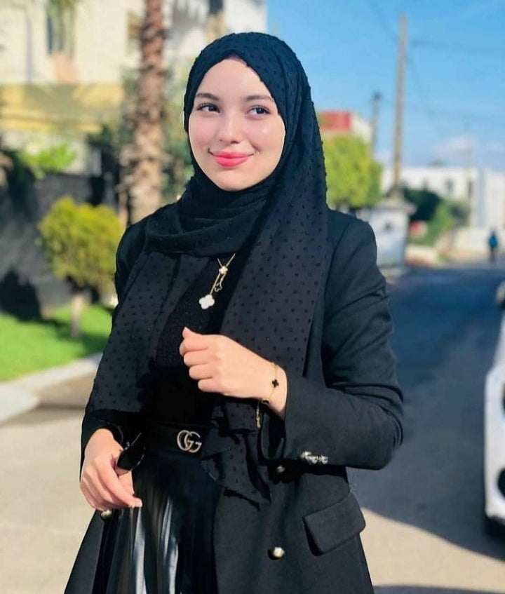 Anna Evelyn - Payhip