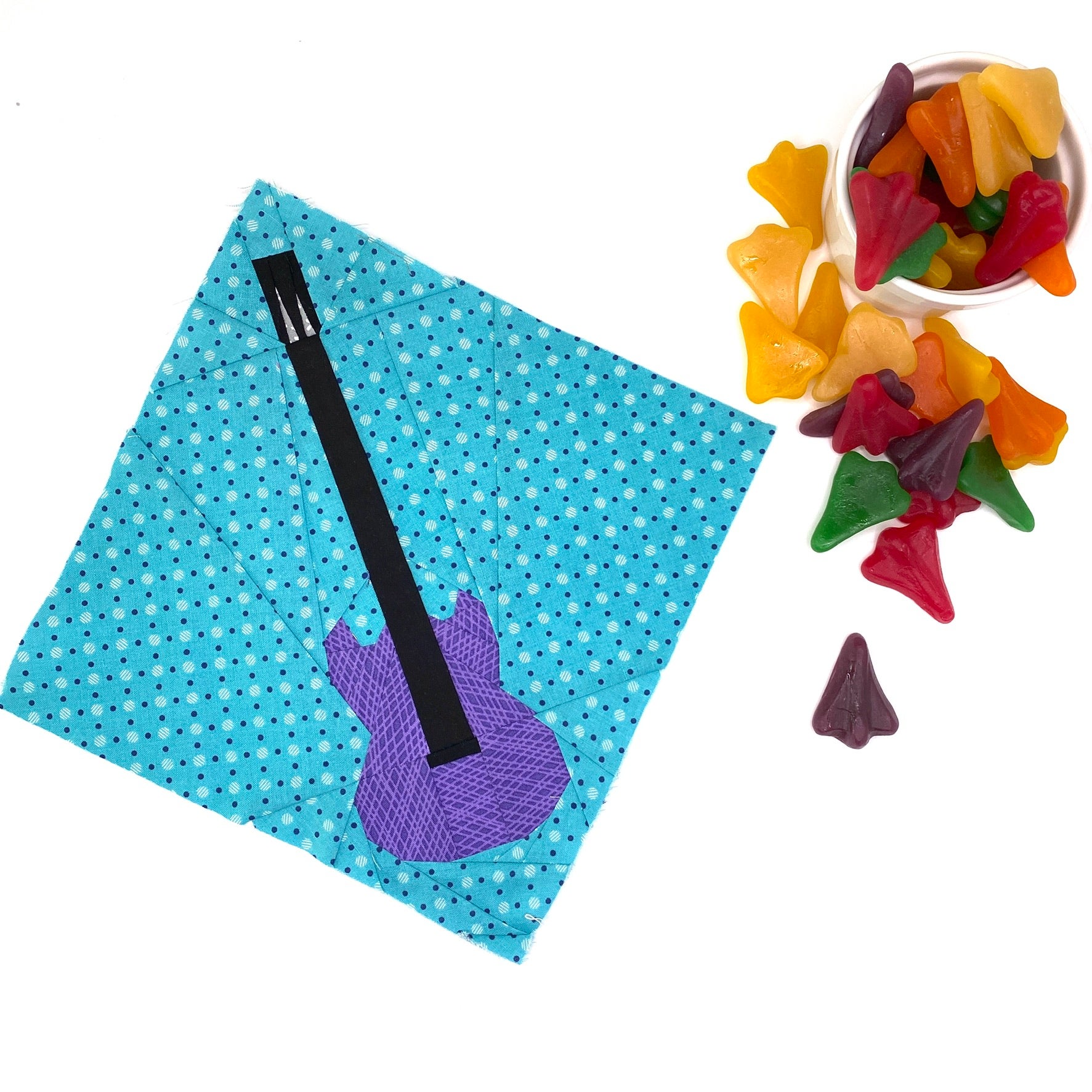 Guitar Paper Pieced Quilt Block Pattern