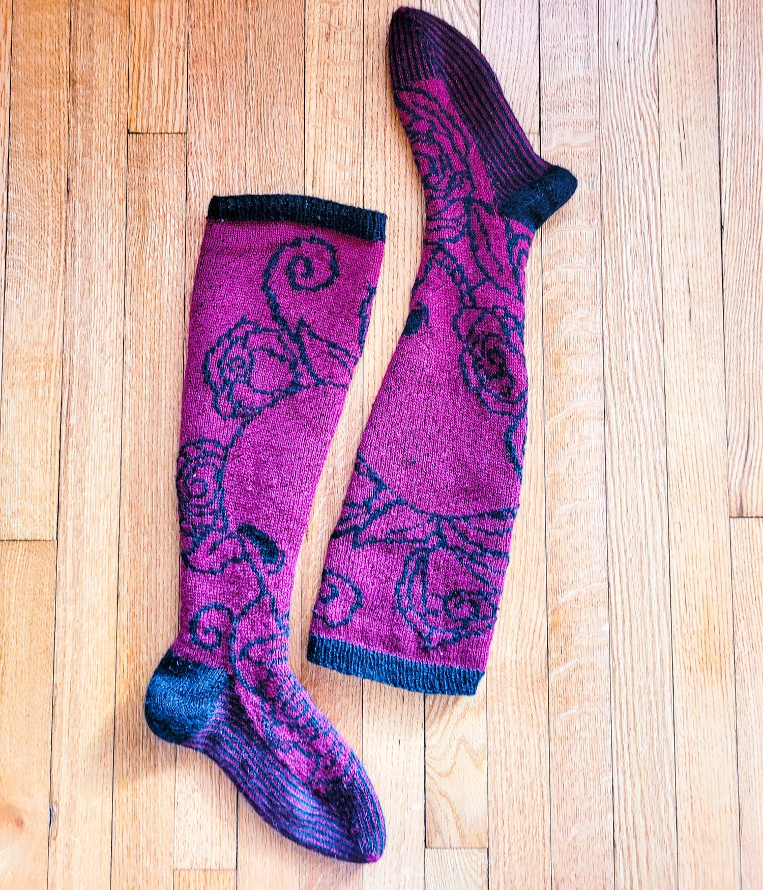 Pushing Roses - Knee High Socks Knitting Pattern - Payhip
