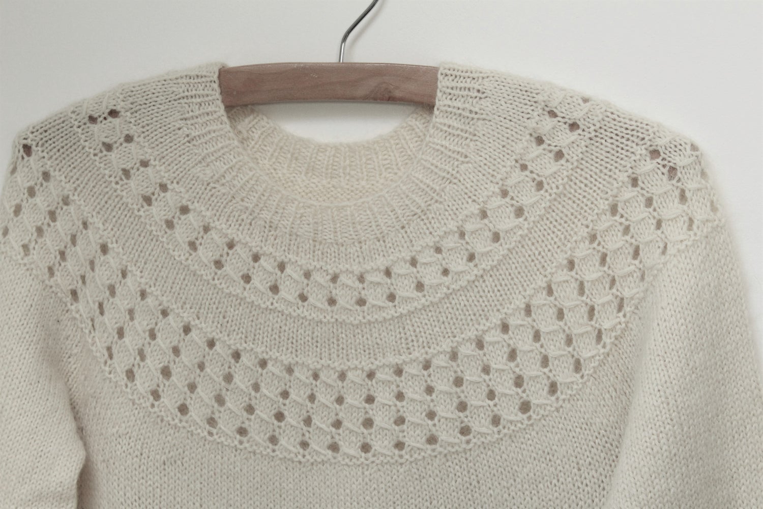 Floe - Seamless Circular Yoke Sweater knitting pattern, DK sweater ...
