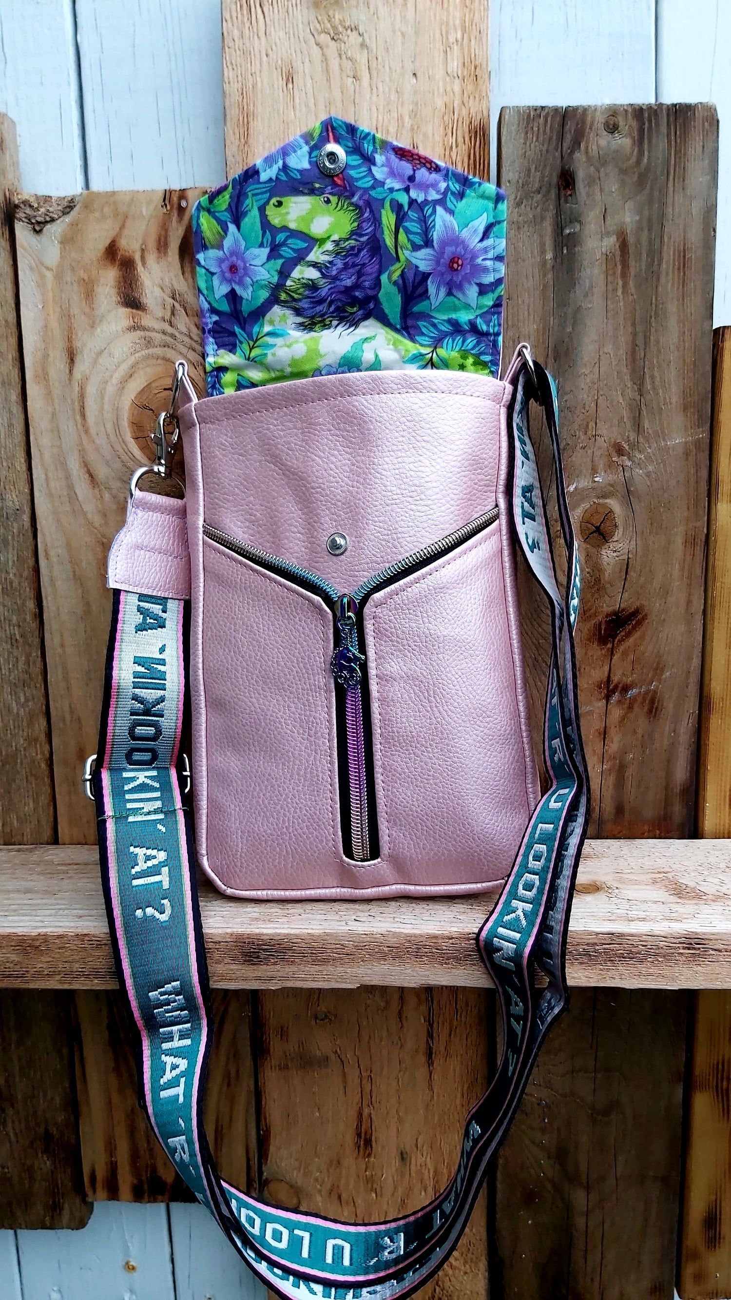 ANIKA Crossbody bag. - Payhip