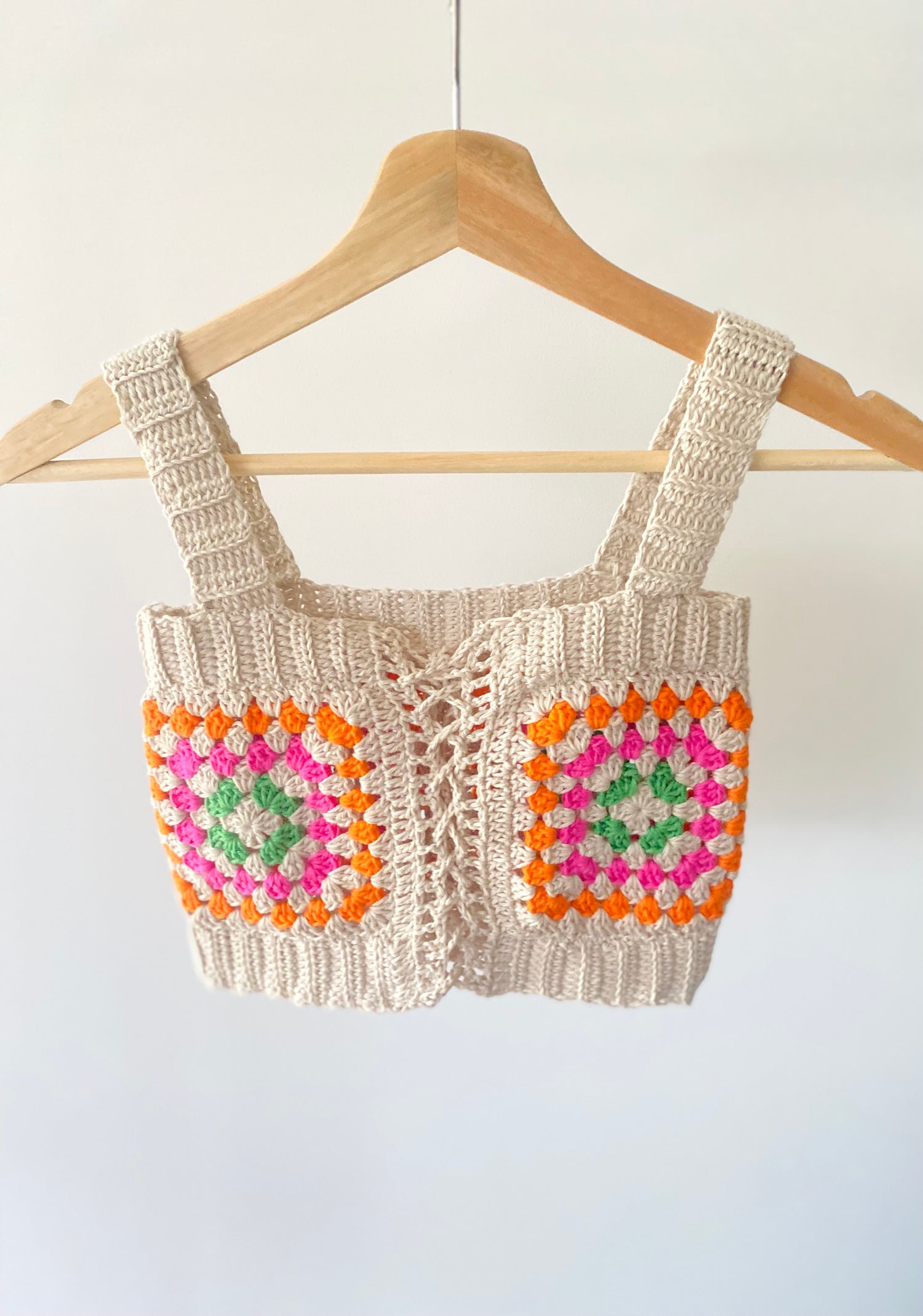 Belinda's granny square crop top - Payhip
