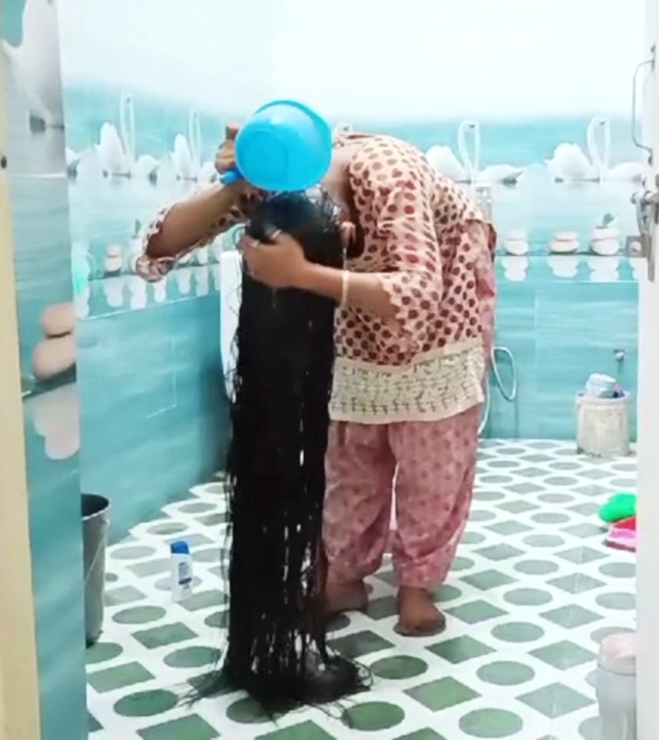 Longhair Washing Hair Lathering With Shampoo / Hairdunk - Payhip