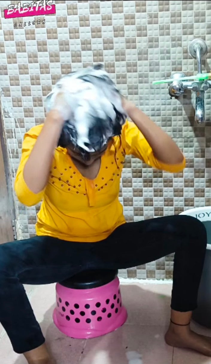 Longhair Washing Hair Lathering With Shampoo / oilyhair - Payhip