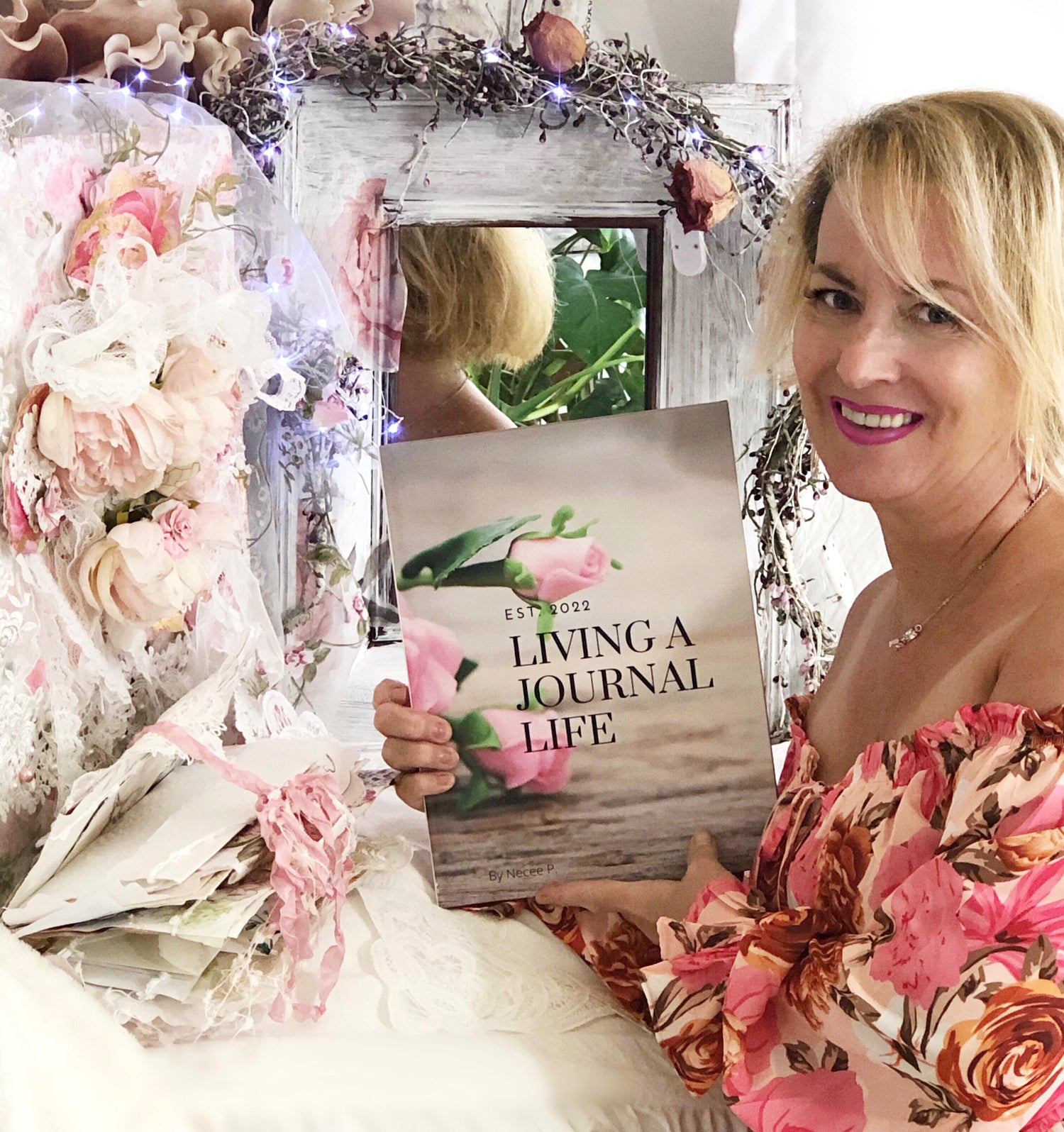 Bella Vintage Notebook - Payhip