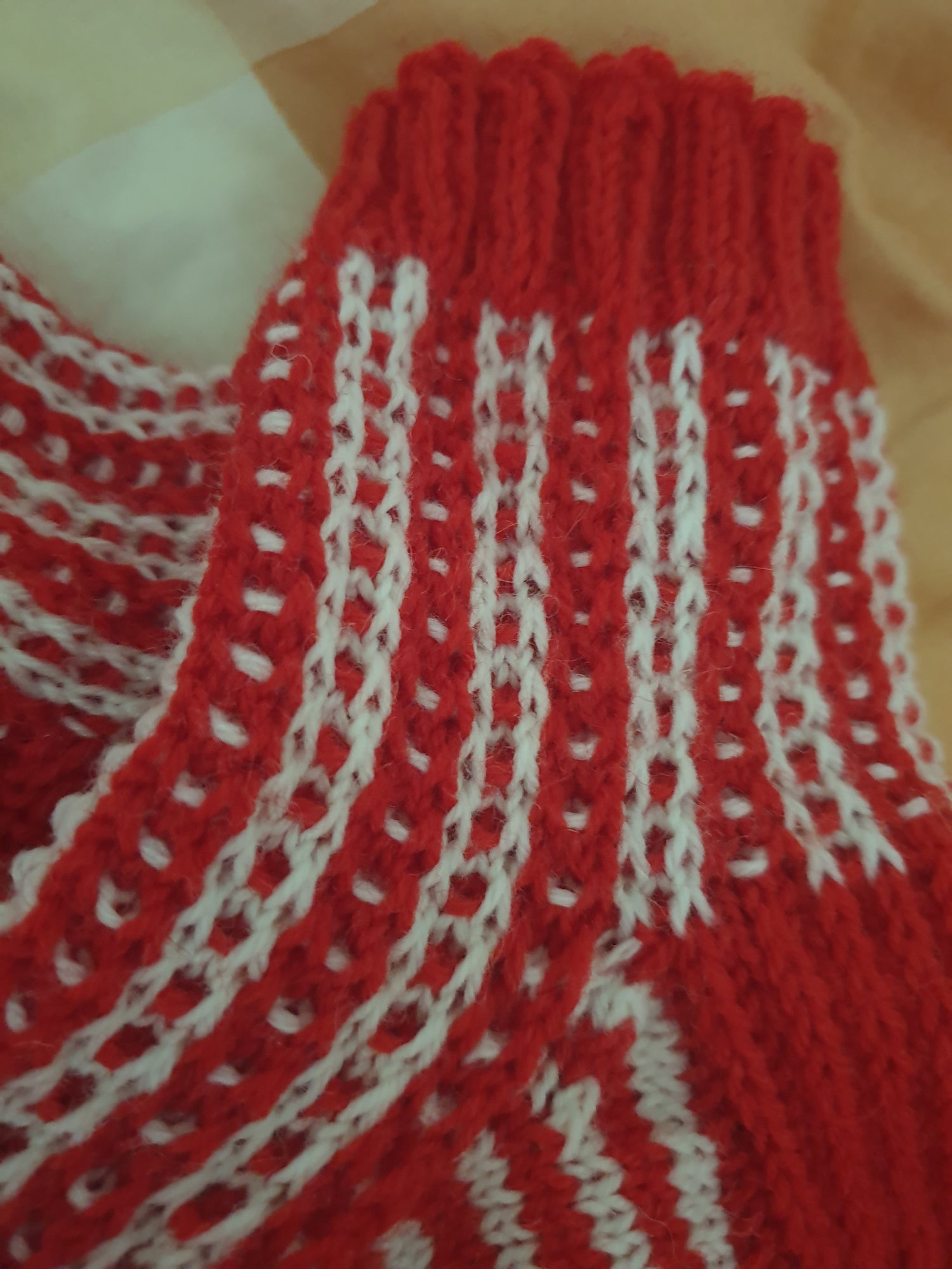 2 in 1! Socks in vertical structured pattern with 2 different types of heel - Payhip