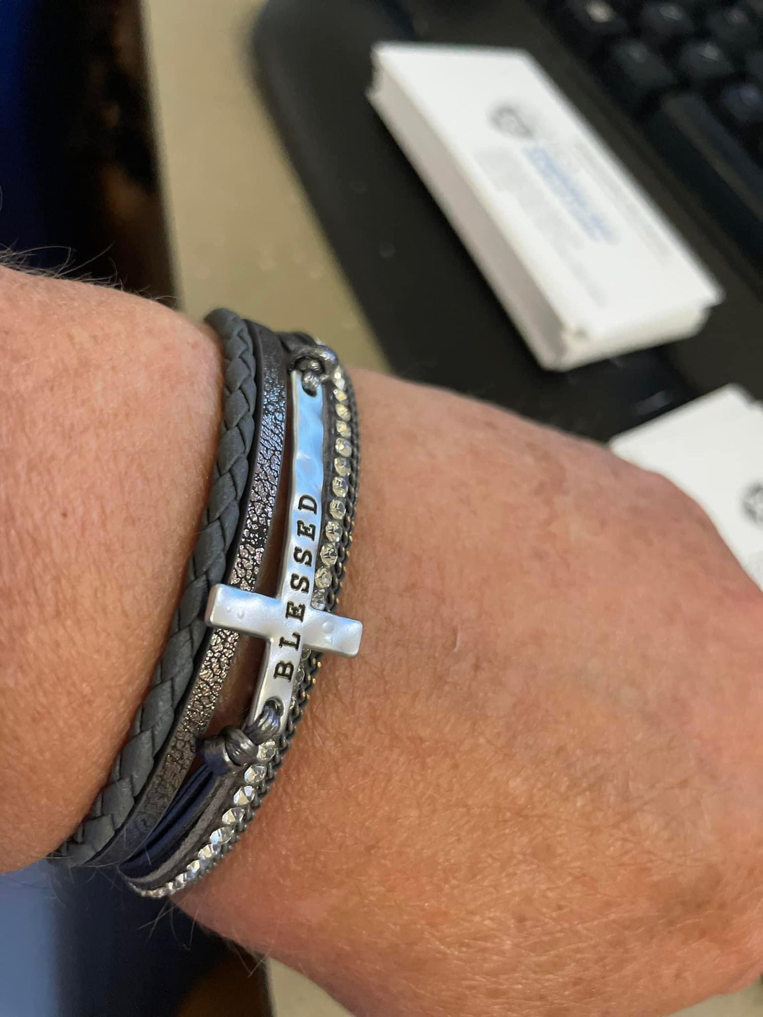 Iridescent Heart Statement Silver Ring - Payhip