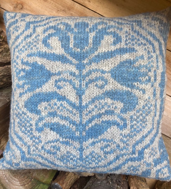 Delft Cushion Cover Hand Knit Pattern - Payhip