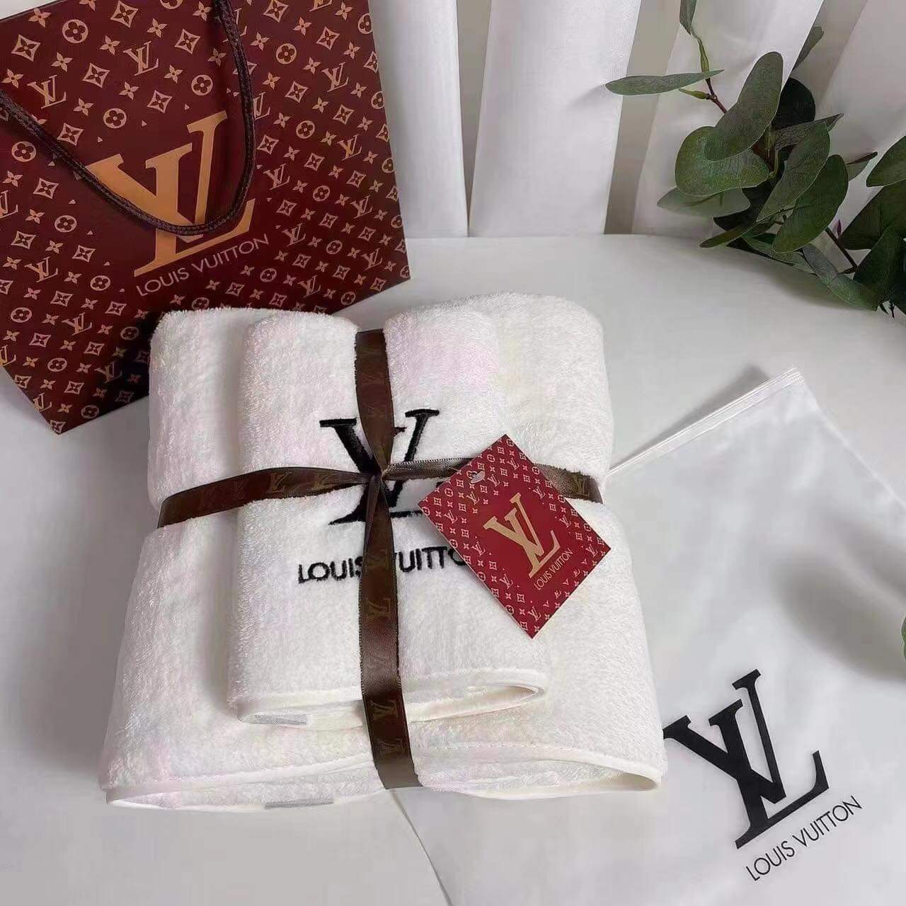 LV Towel Sets - Payhip