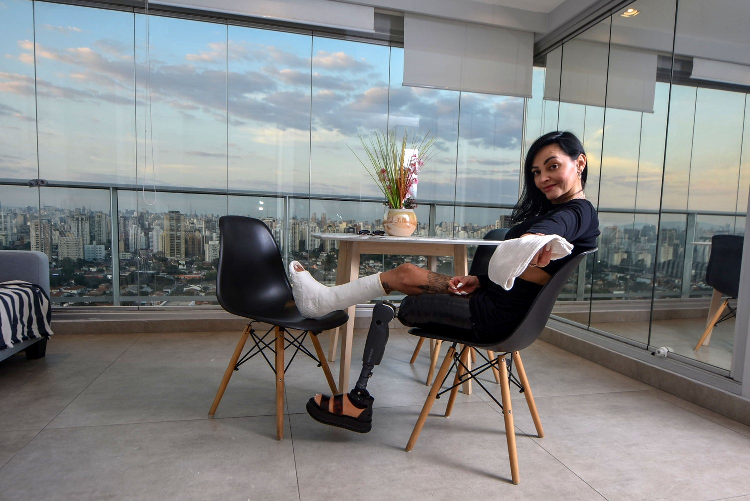 Sofia SAK SLWC Chapter 02 - Pool - Bikini - Socks - footfetish - Sunset - Payhip