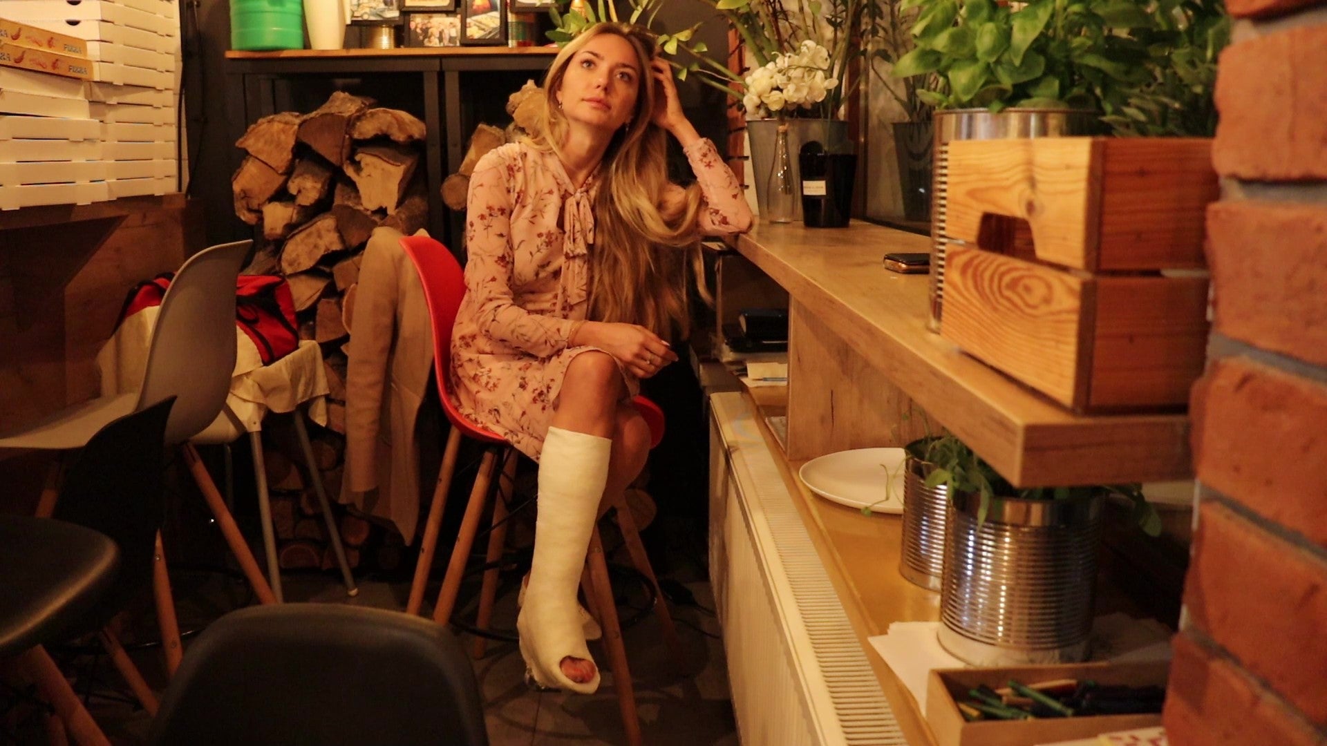 Theodora SLWC night walk and pub, part I, 28 minutes - Payhip