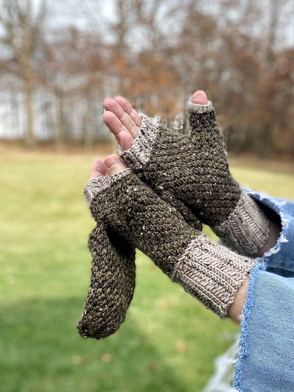 Fine Feather Mittens - Payhip