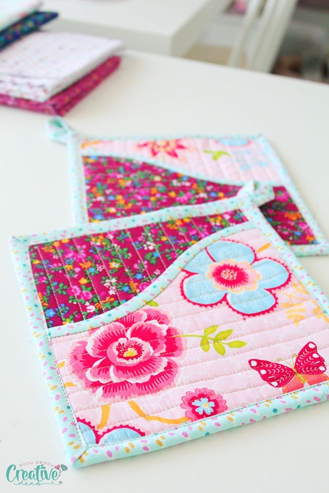 Square kitchen potholders pattern - Payhip