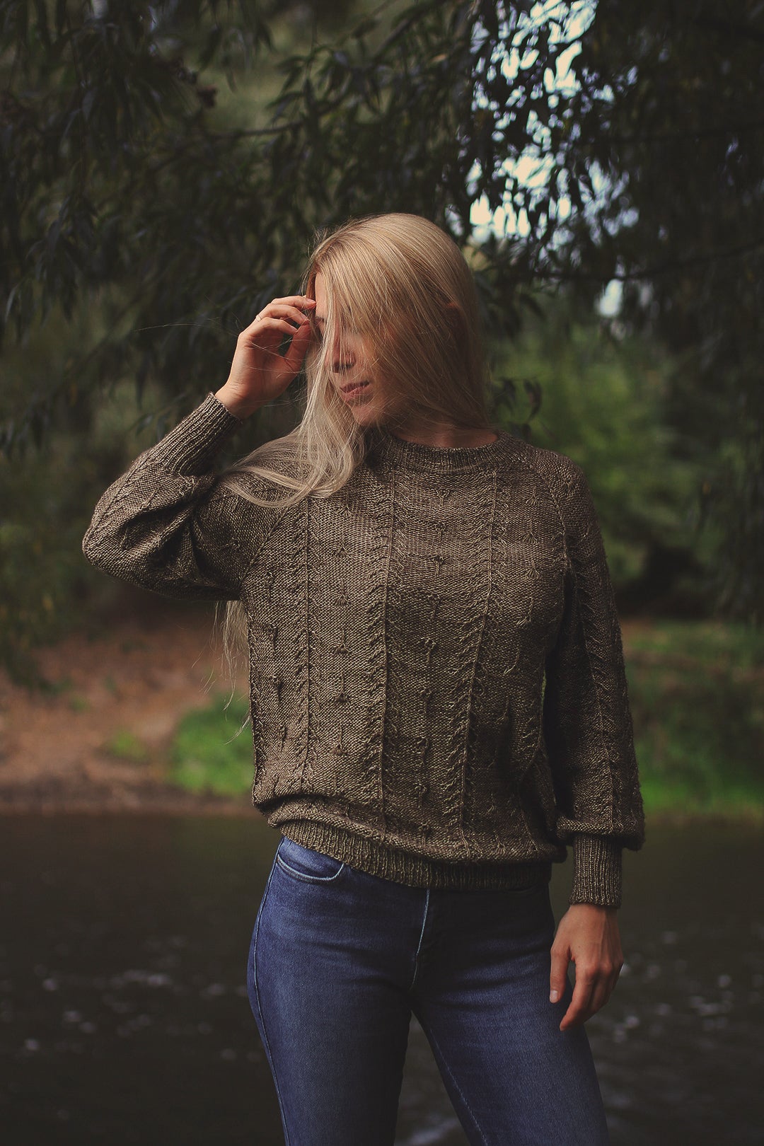 Twill and Plain sweater - Payhip